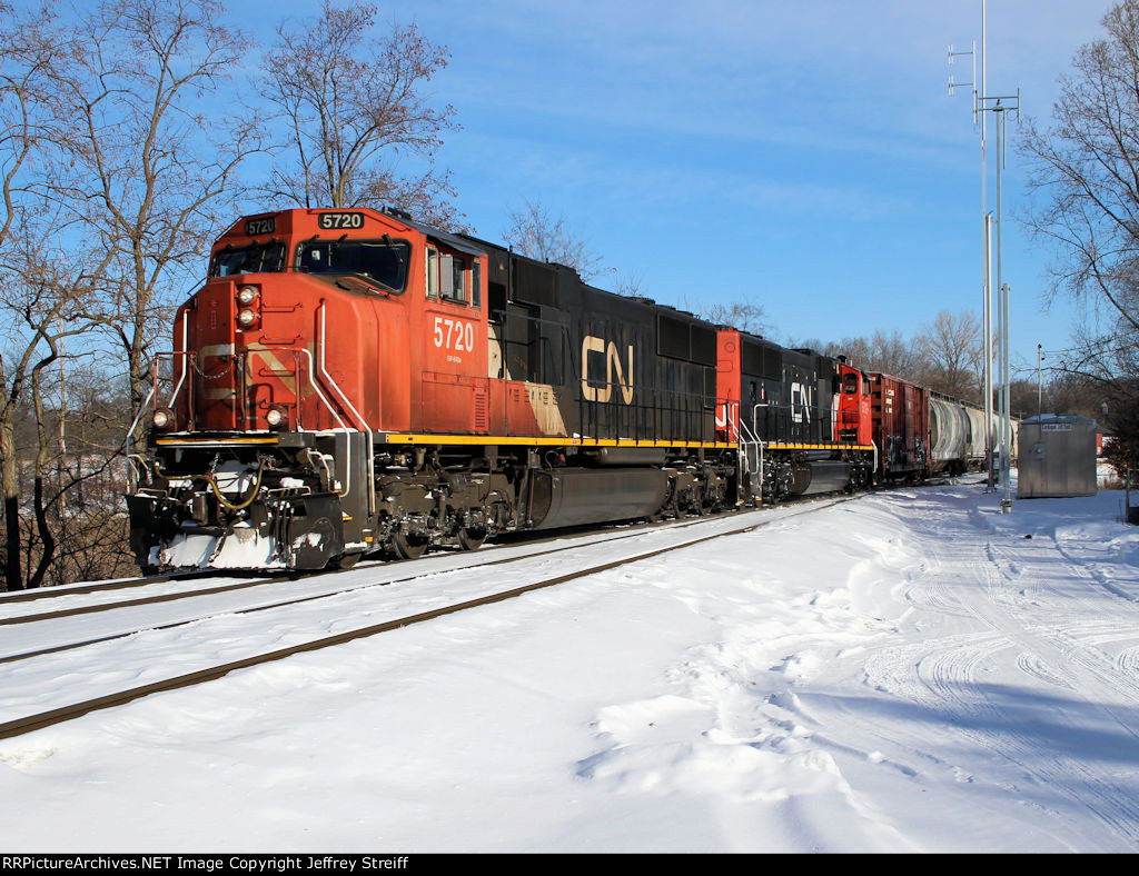 CN 5720